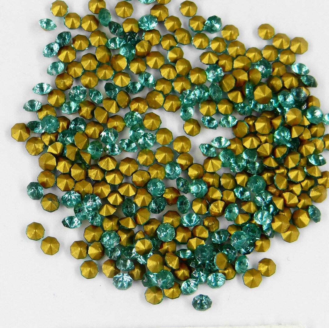 221 32 50 Vintage Rhinestones Point Back 3,2mm LIGHT GREEN - Etsy