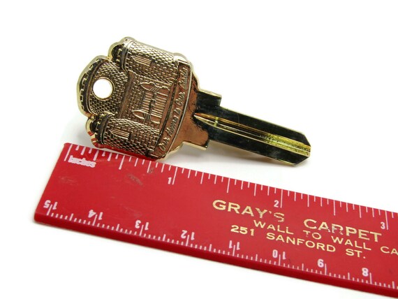Medieval Castle Key Shape Gold Tone Ancient History T… - Gem