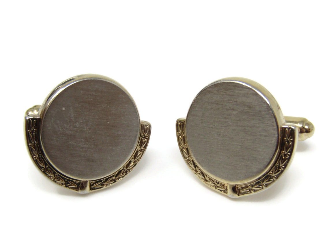 Nice Circle Wreath Bottom Cufflinks Gold Tone Vintage | Etsy