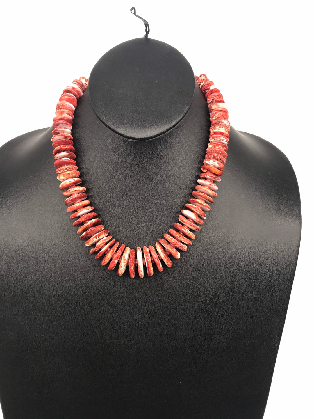 Large Graduated Red Spiny Oyster Shell Necklace With Stamped - Etsy