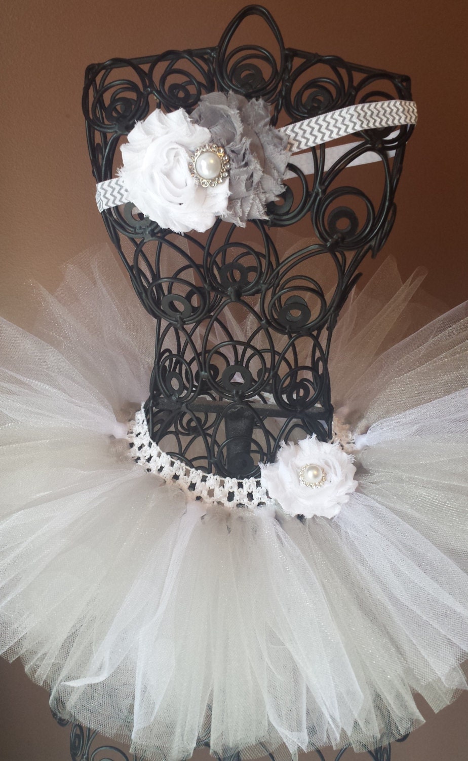 Tutú gris/plata y blanco con juego de diadema chic de gasa a juego, set ...