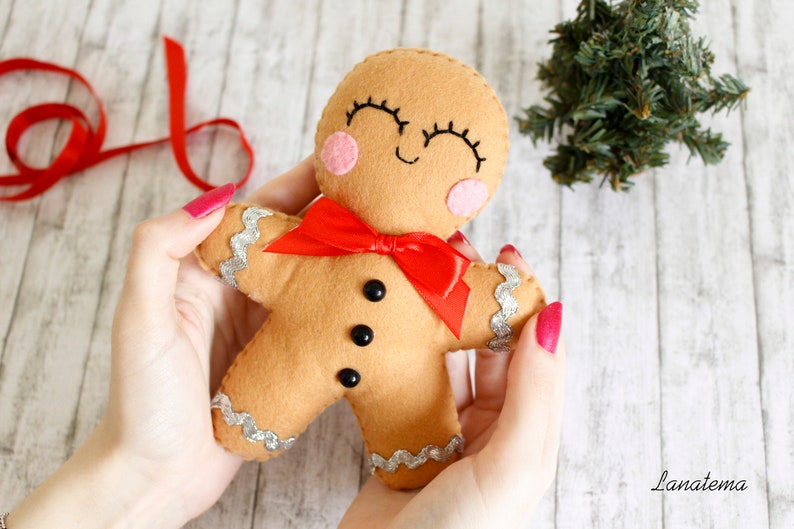 Plush Pattern Soft Toy Pattern Christmas Gingerbread Man Plush Hand ...