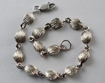 Silver Seashell Bracelet - Etsy