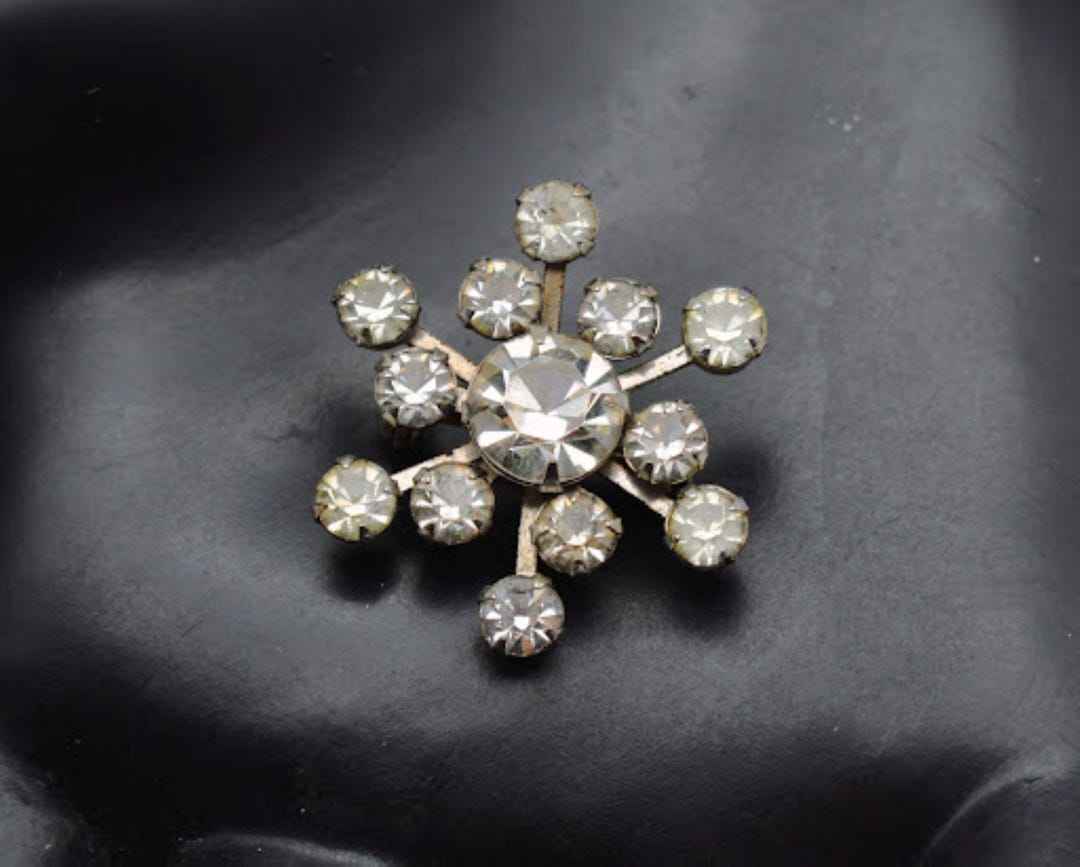 Atomic 60's Rhinestone Silver Tone Snowflake Brooch, Tine Set Crystals ...