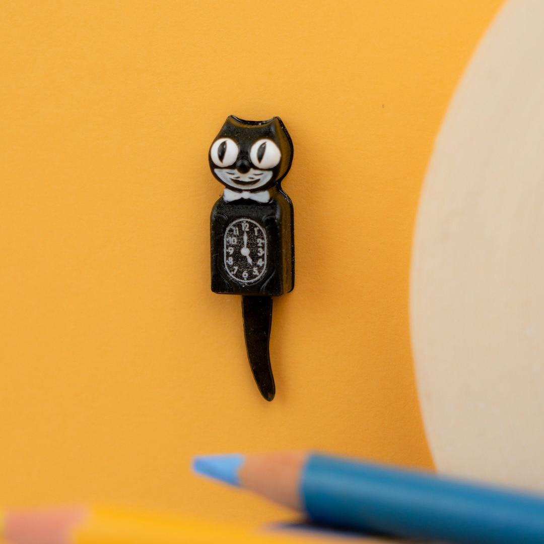 Miniature Kitty Cat Clock, 1:12 Scale - Etsy