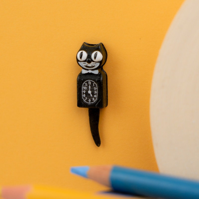 Black Cat Clock - Etsy