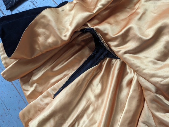 Vintage velvet figure skating costume - Gem