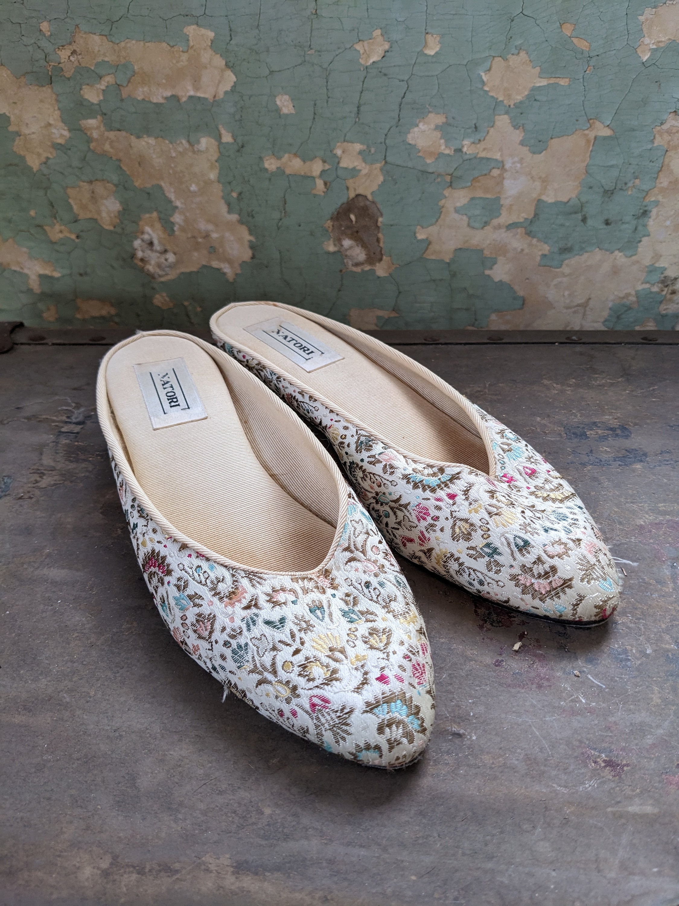 Vintage Natori Brocade Wedge House Slippers - Etsy