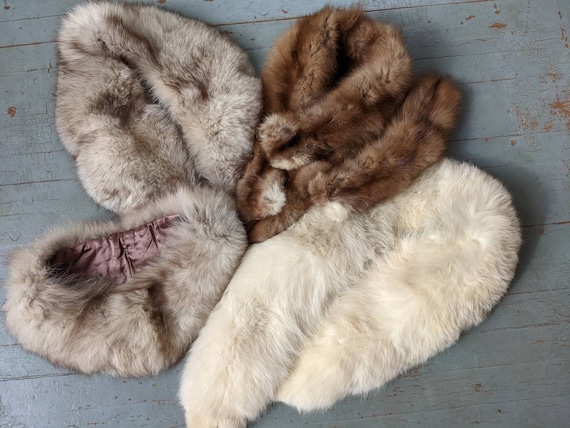 Vintage mid century winter white fur collar - Gem