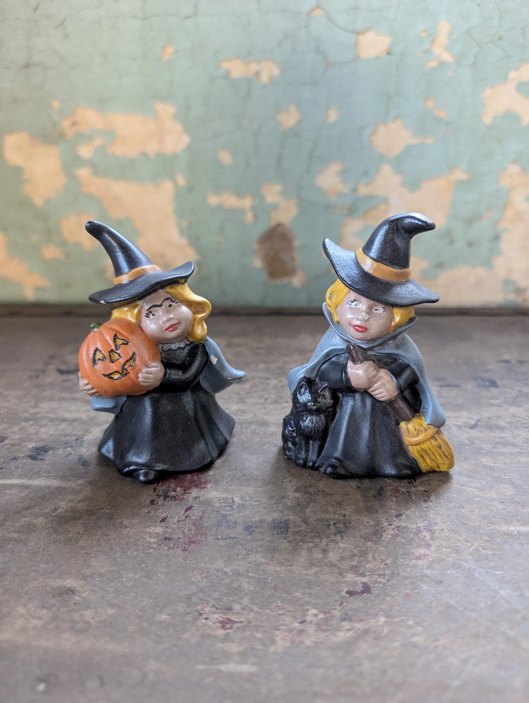 Vintage Ceramic Witch Figurine Set of Two - Etsy