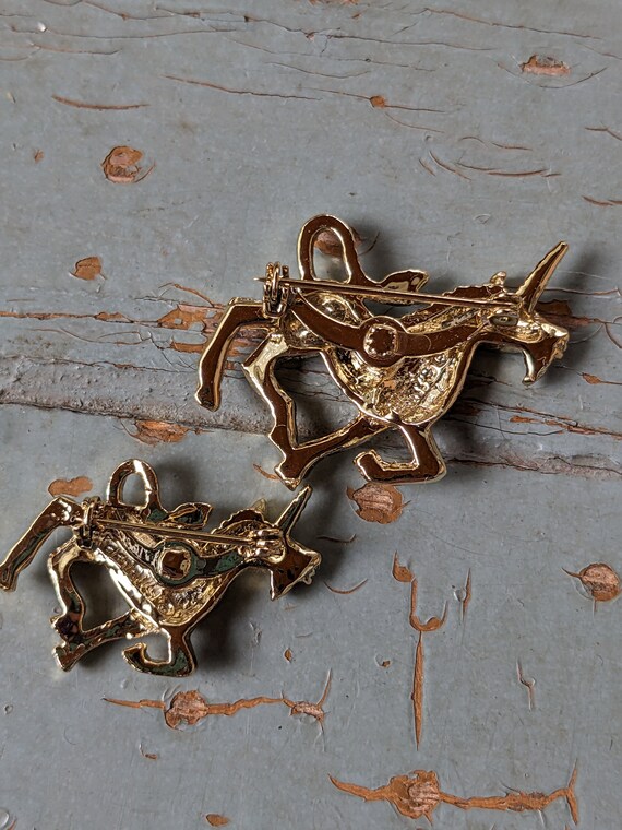 Vintage unicorn scatter pin set of two - Gem