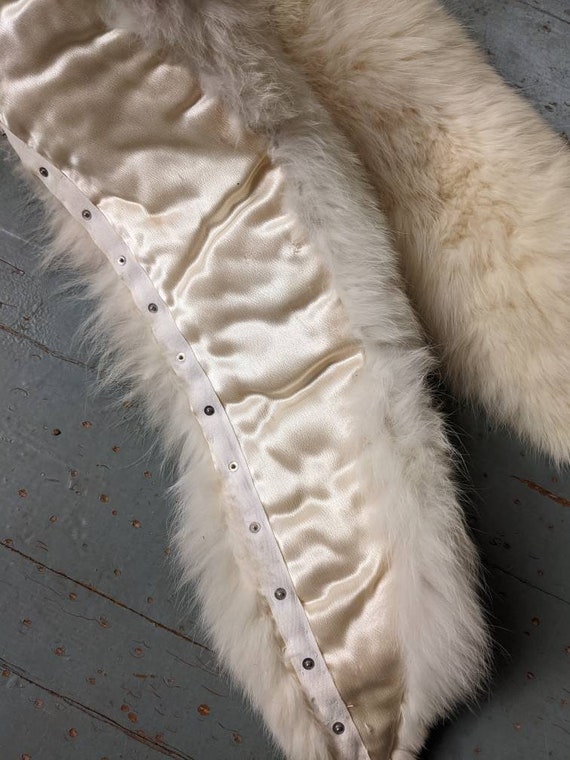 Vintage mid century winter white fur collar - Gem