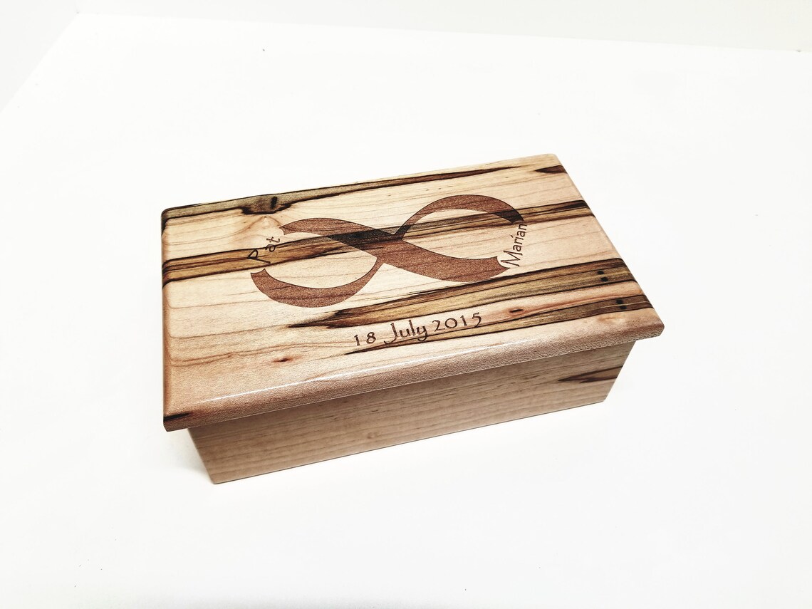 Personalized Infinity Music Box Choose Your Song Laser - Etsy