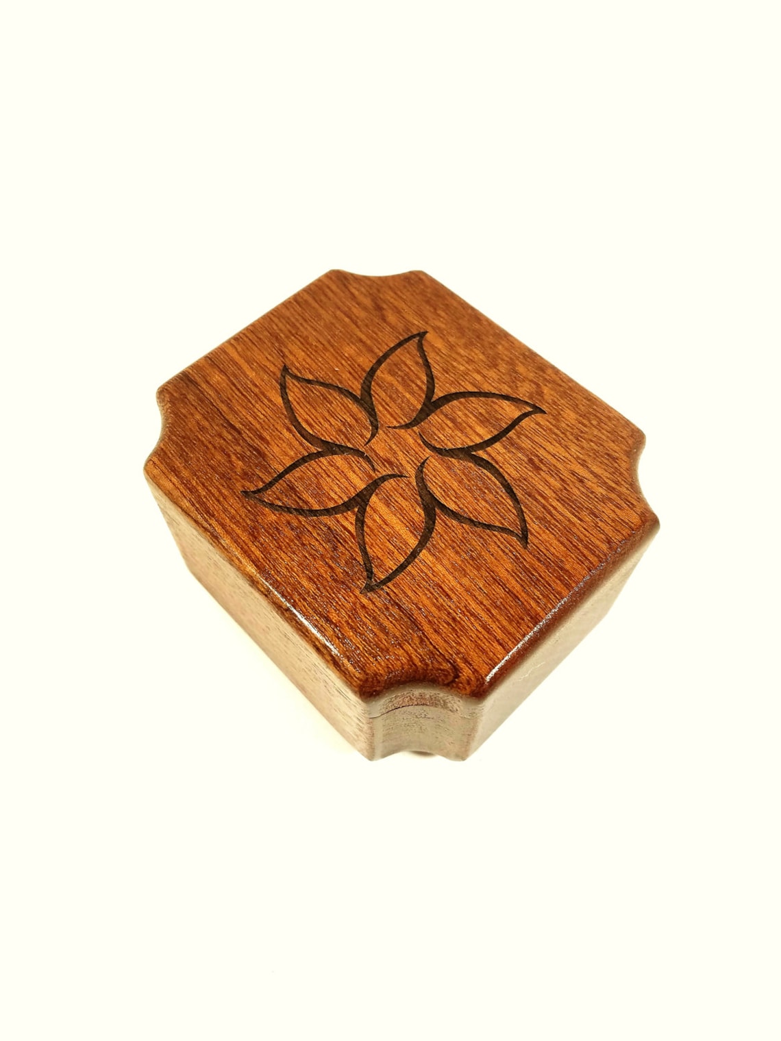 Personalized Anastasia Flower Music Box Once Upon a December | Etsy