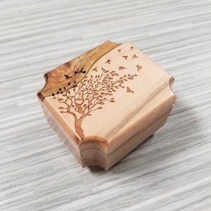 Personalized Tree and Birds Ring Box, Custom Wedding Ring Box, Wood ...
