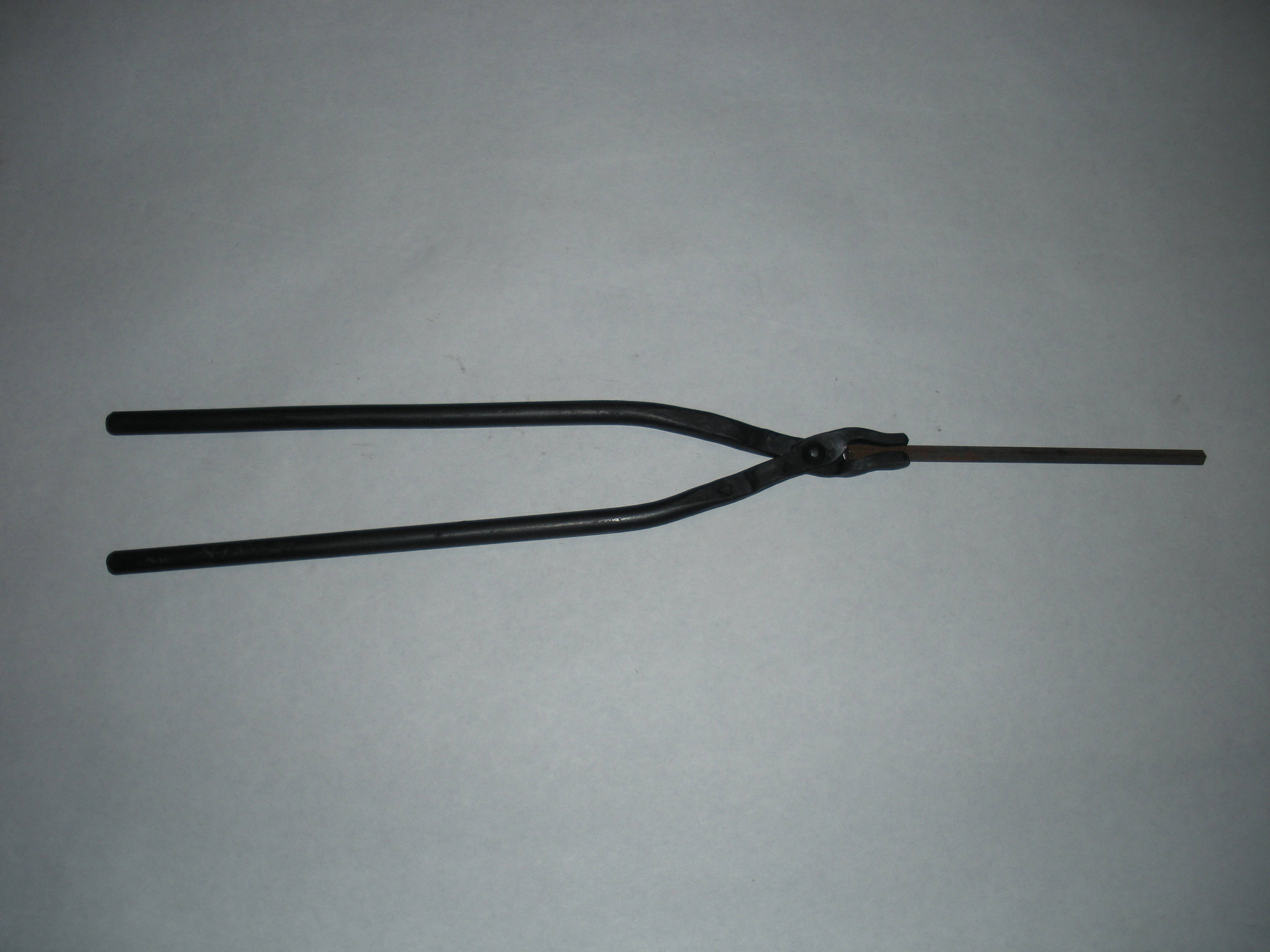 Light weight flat jaw tongs Low cost start up tongs small | Etsy