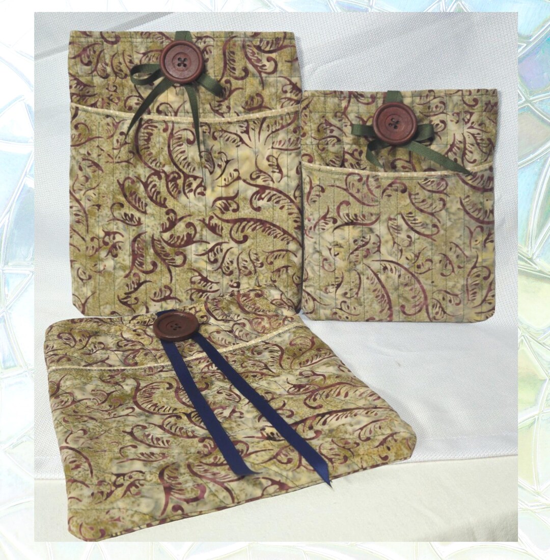 Batik Book Sleeve: Beige, Red Flourishes, Medium Padded Tablet Cover ...