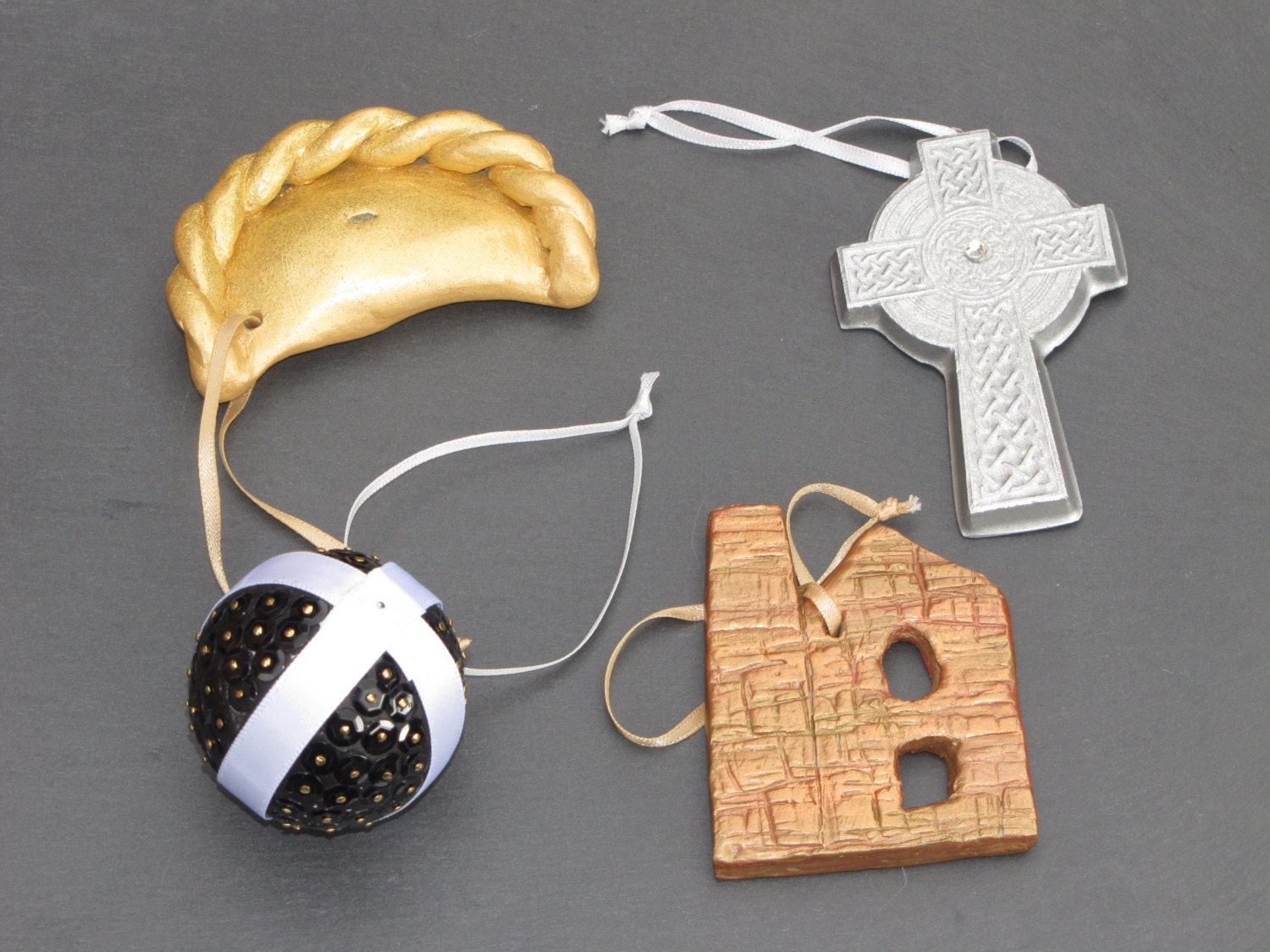 Boxed Set of Cornish Christmas Tree Decorations - Etsy UK