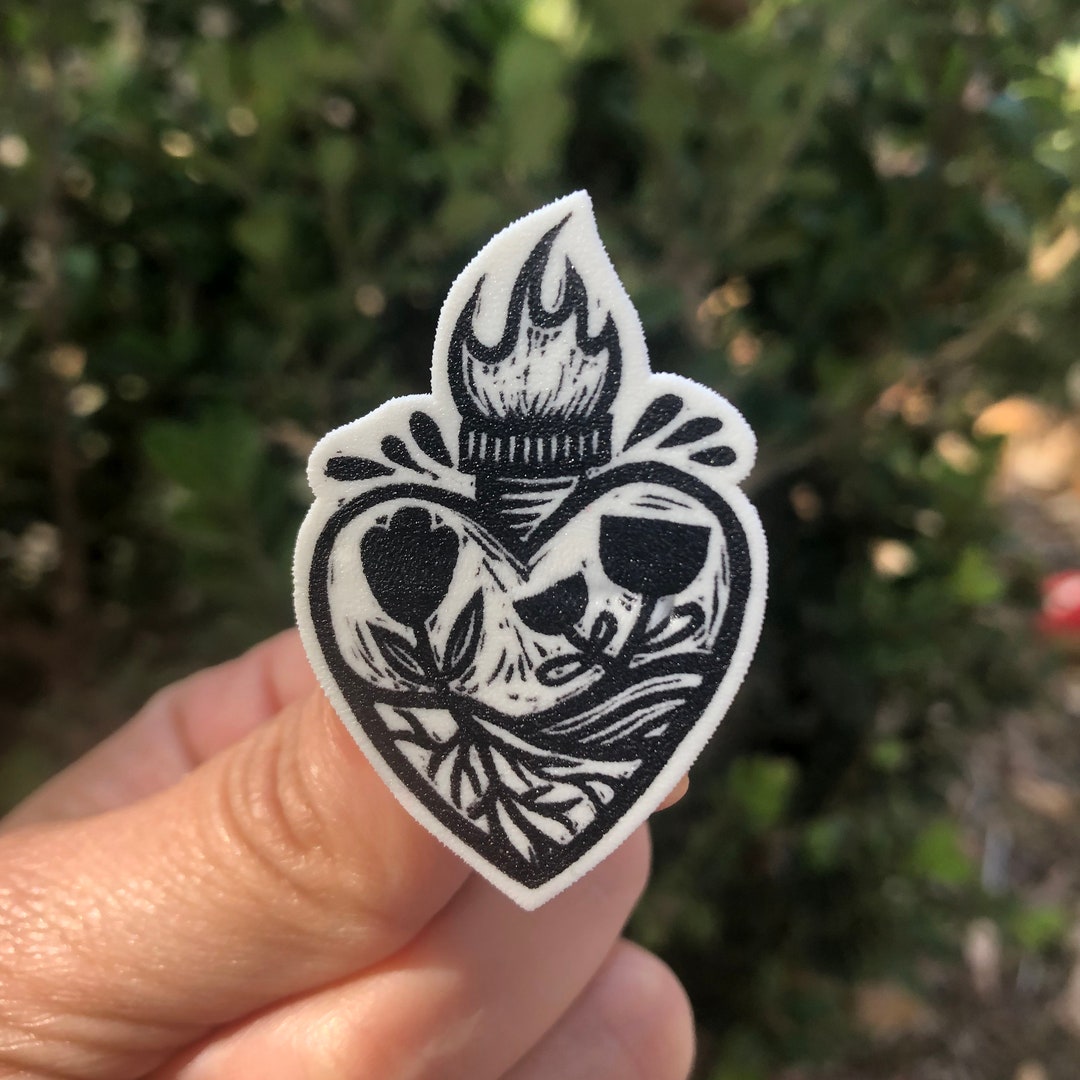 Sacred Heart Milagro Heart Block Print Shrink Plastic Pin Back Button ...