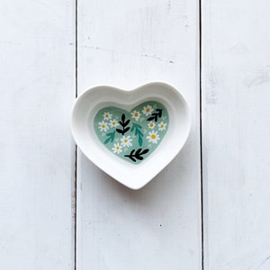 Heart Shaped Ring Dish- Ceramic Ring Dish- Flowers Trinket Dish- Ring ...