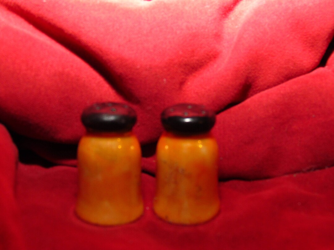 Tiny Salt and Pepper Shaker Set - Etsy