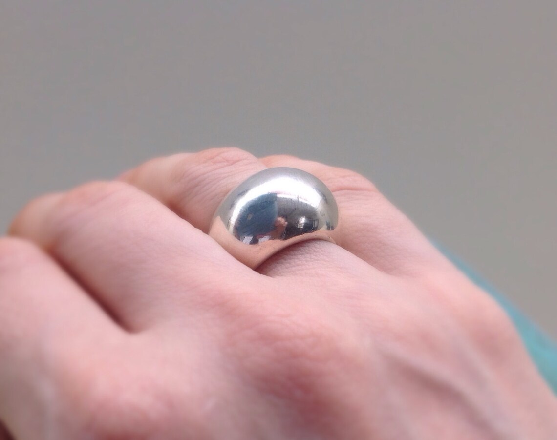 Minimalist Sterling Silver dome Ring / Made in - Etsy