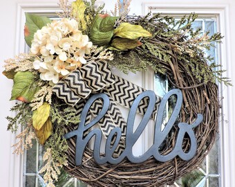 Hello wreath | Etsy