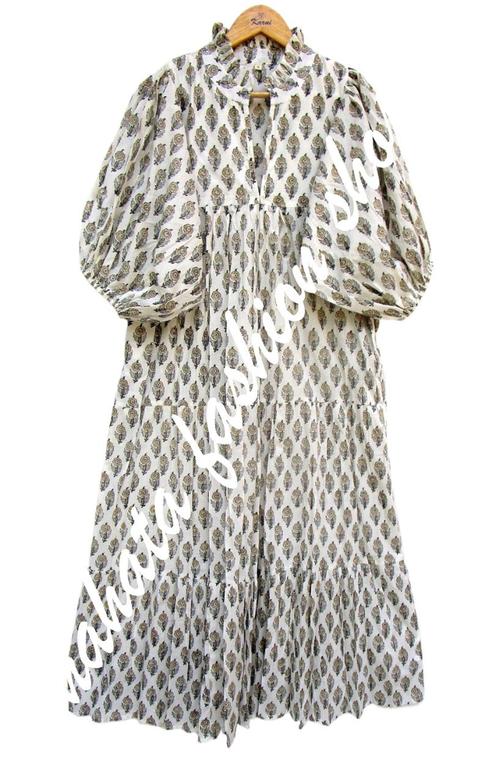 Travel Wear Wings Printed Maxi Dress - V Neckline Maxi Dress - 3/4th ...