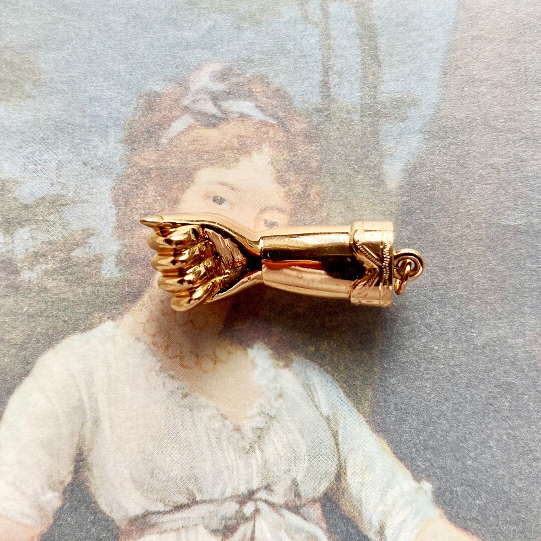 Vintage 18k Gold Figa, 18K Mano Fico, 18 Ct Gold Amulet, Solid Figa ...