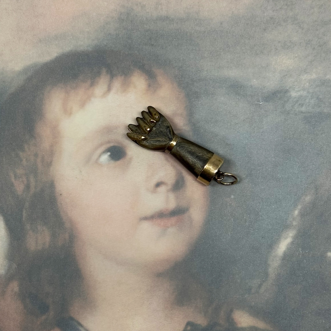 Antique 10k Figa Hand, Stained Horn Pendant, Lucky Charm, 1940s, Mano ...