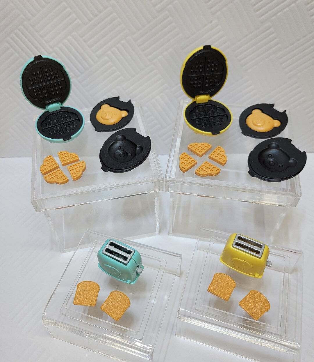 1:6 Scale Mini Waffle Maker With Waffles or Toaster Dollhouse /elf ...