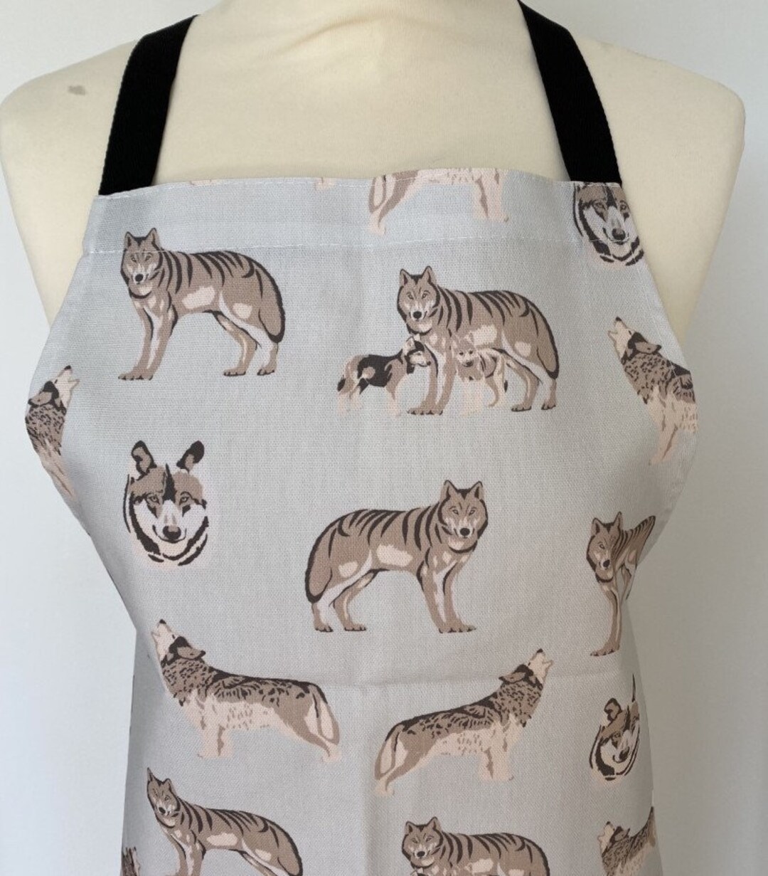 Wolf Apron Timber Wolf Gift Animal Apron Unisex Apron Chef's Apron ...