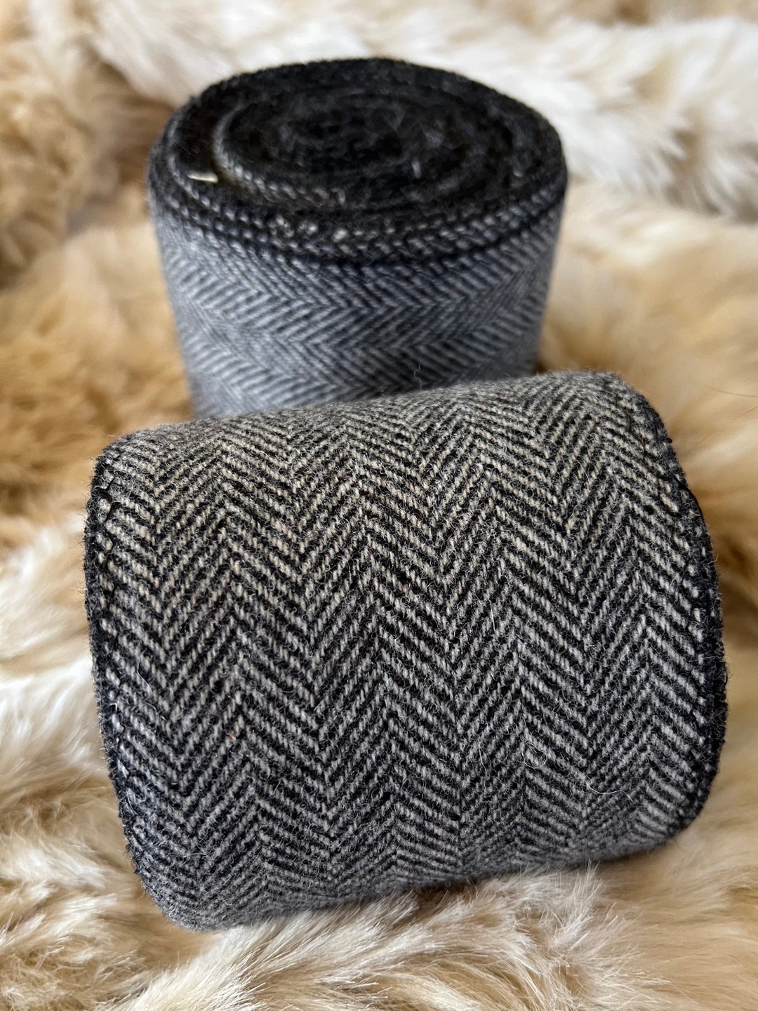 Winingas - Viking - Norse - Anglo-saxon Leg Wraps Charcoal Black White ...