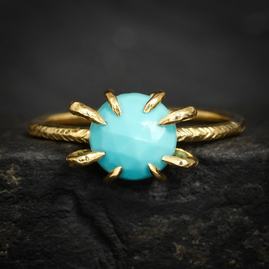 Turquoise Ring. Solid 18k Yellow Gold Unique Prong Set Light Blue Round ...