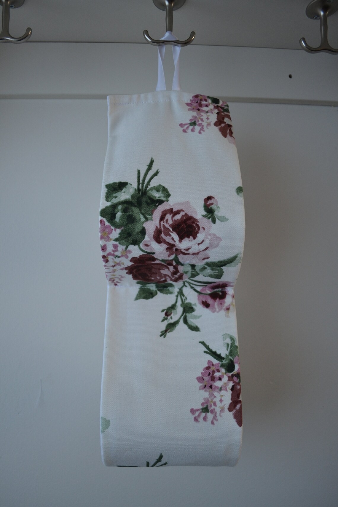 Fabric roll Holder with flowers at the wall-door / 2 or 3 | Etsy