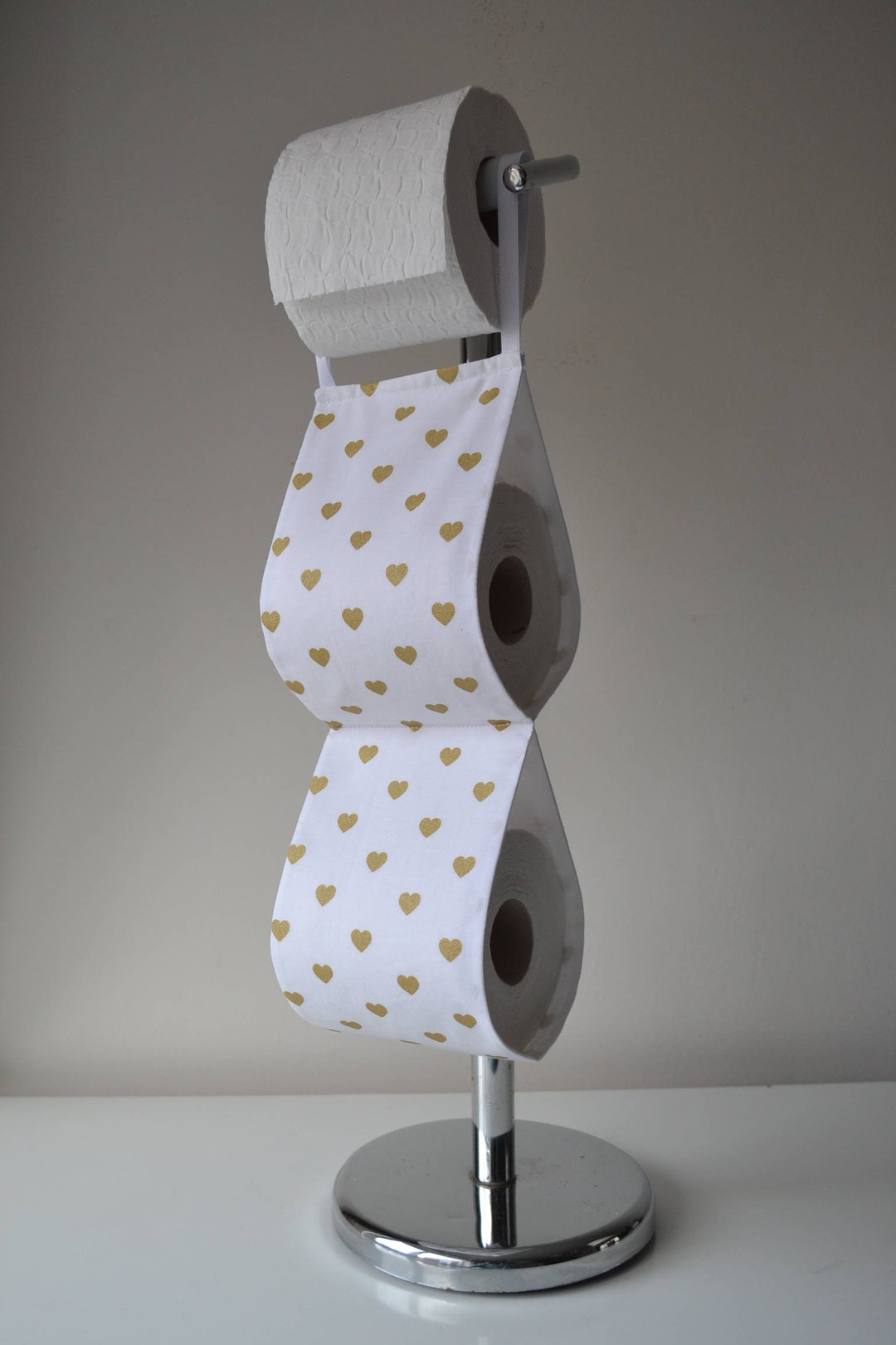 Fabric Decorative Toilet Paper Holder Storage White With Gold Hearts at ...