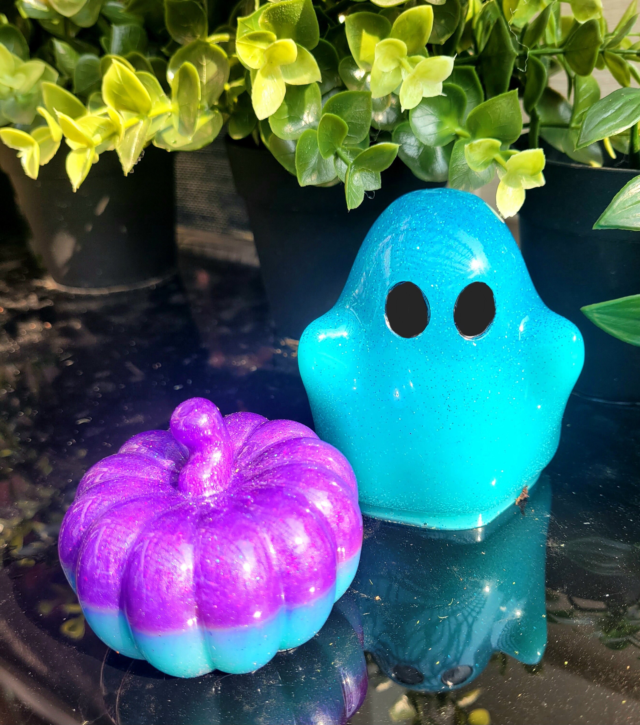 Ghosts- Set of 2 - Etsy