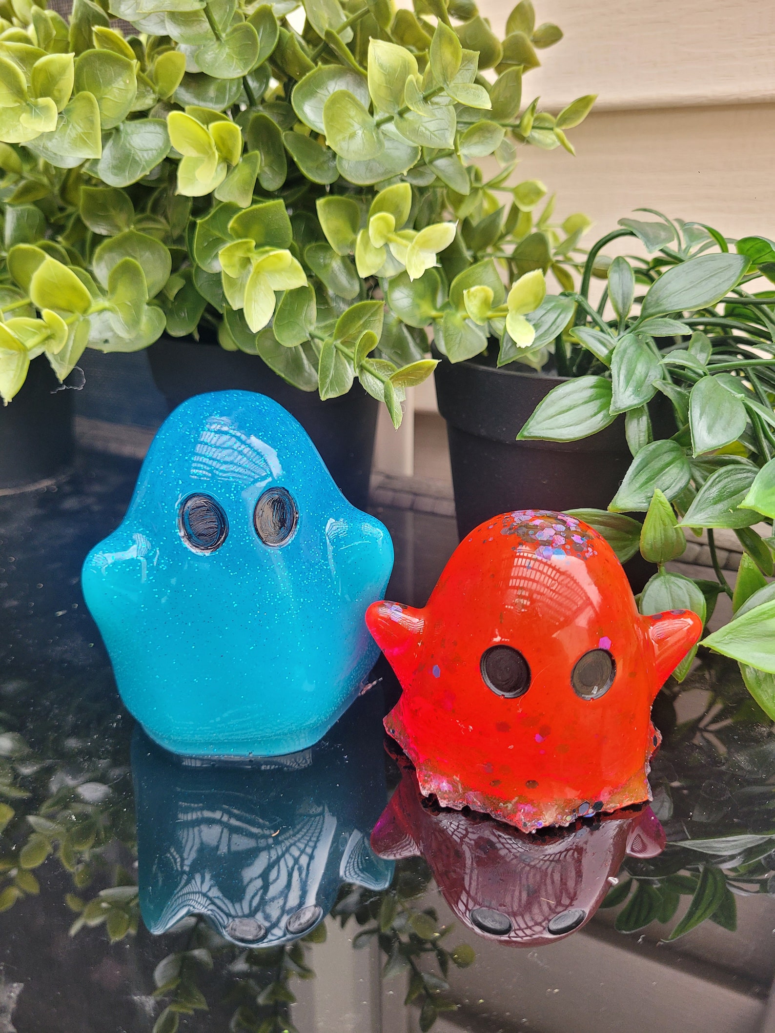 Ghosts- Set of 2 - Etsy