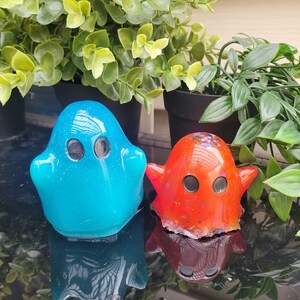 Ghosts- Set of 2 - Etsy