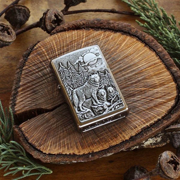 Wolf Zippo Personalized - Etsy