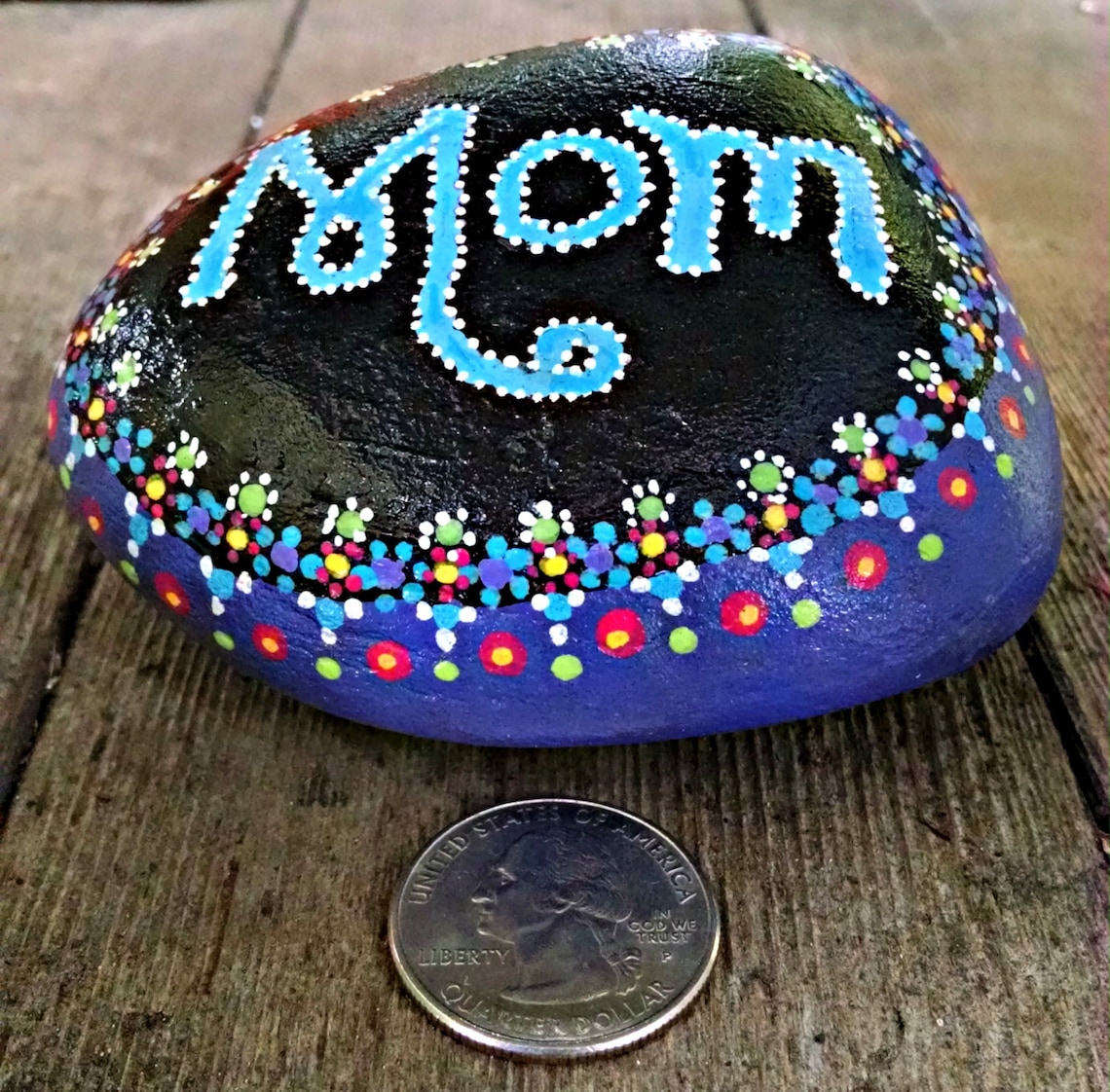MOM Rocks Hand-painted Beach Rock / Paperweight / Garden Decoration ...