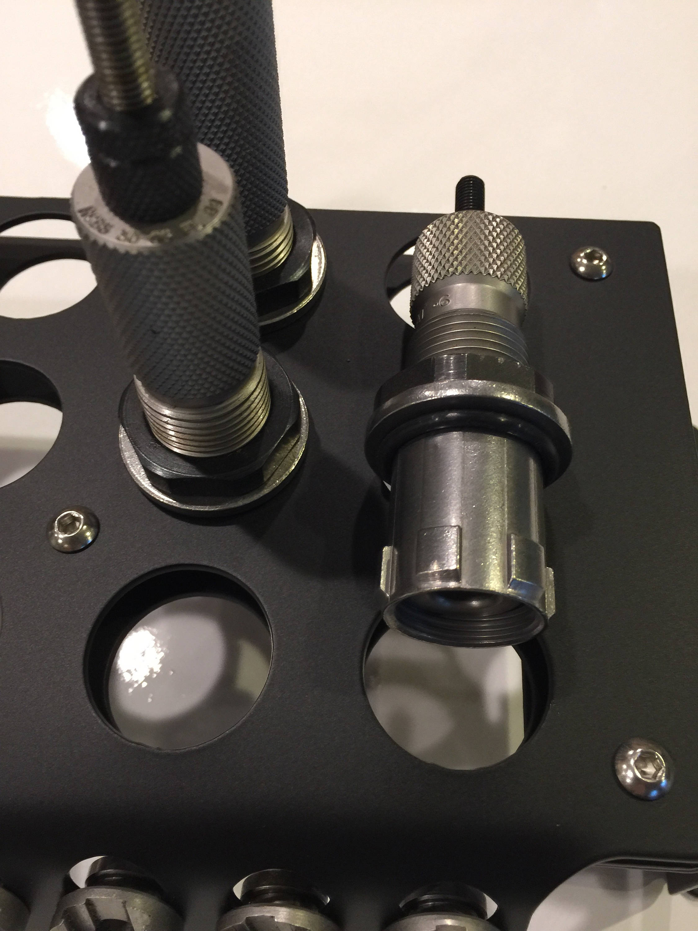 Hornady Lock N Load Reloading Die Shell Holder Rack Die Storage RCBS ...