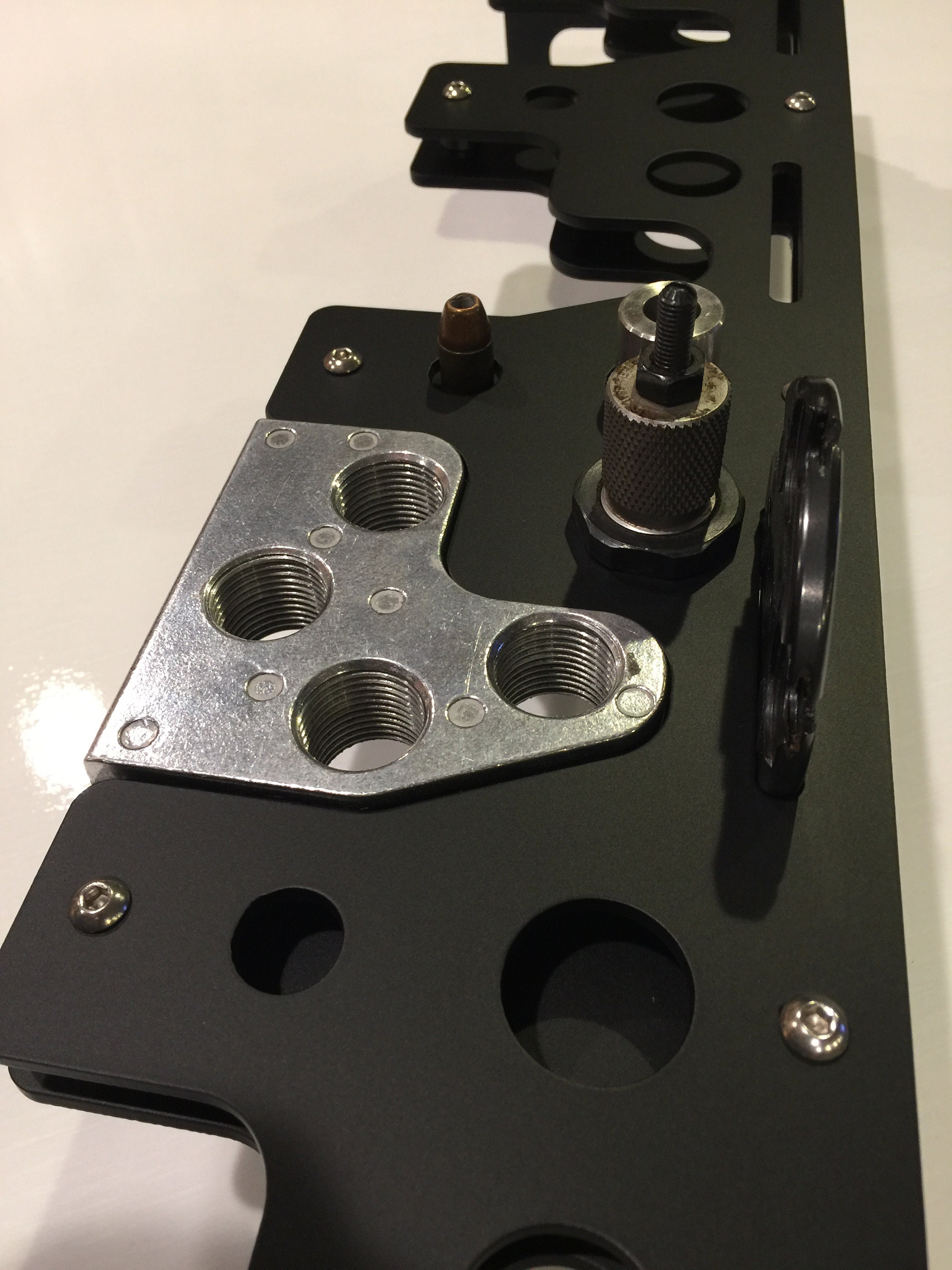 RCBS Pro 2000 Toolhead Rack 5-place - Bench Mount or Wall Mounted ...