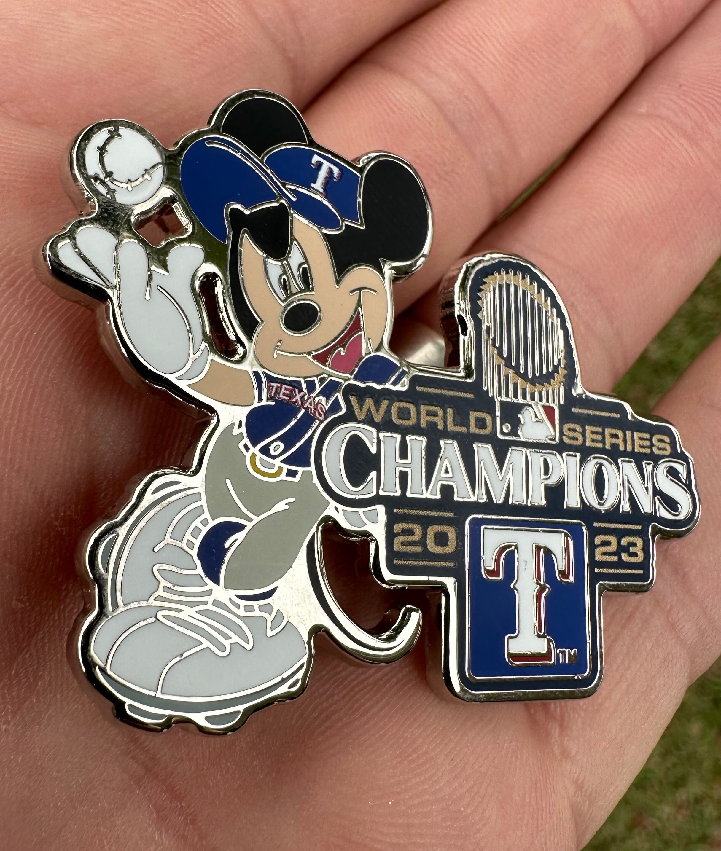 Disney, Mickey Mouse-texas Rangers, 2023 World Series Enamel PIN - Etsy