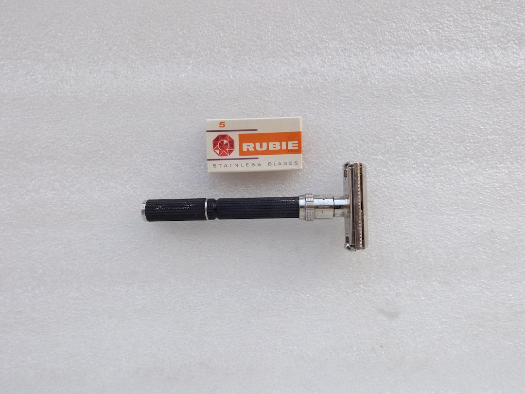 Vintage Safety Razor Gillette 1973 Super Adjustable T 3 With (5 Rubie ...