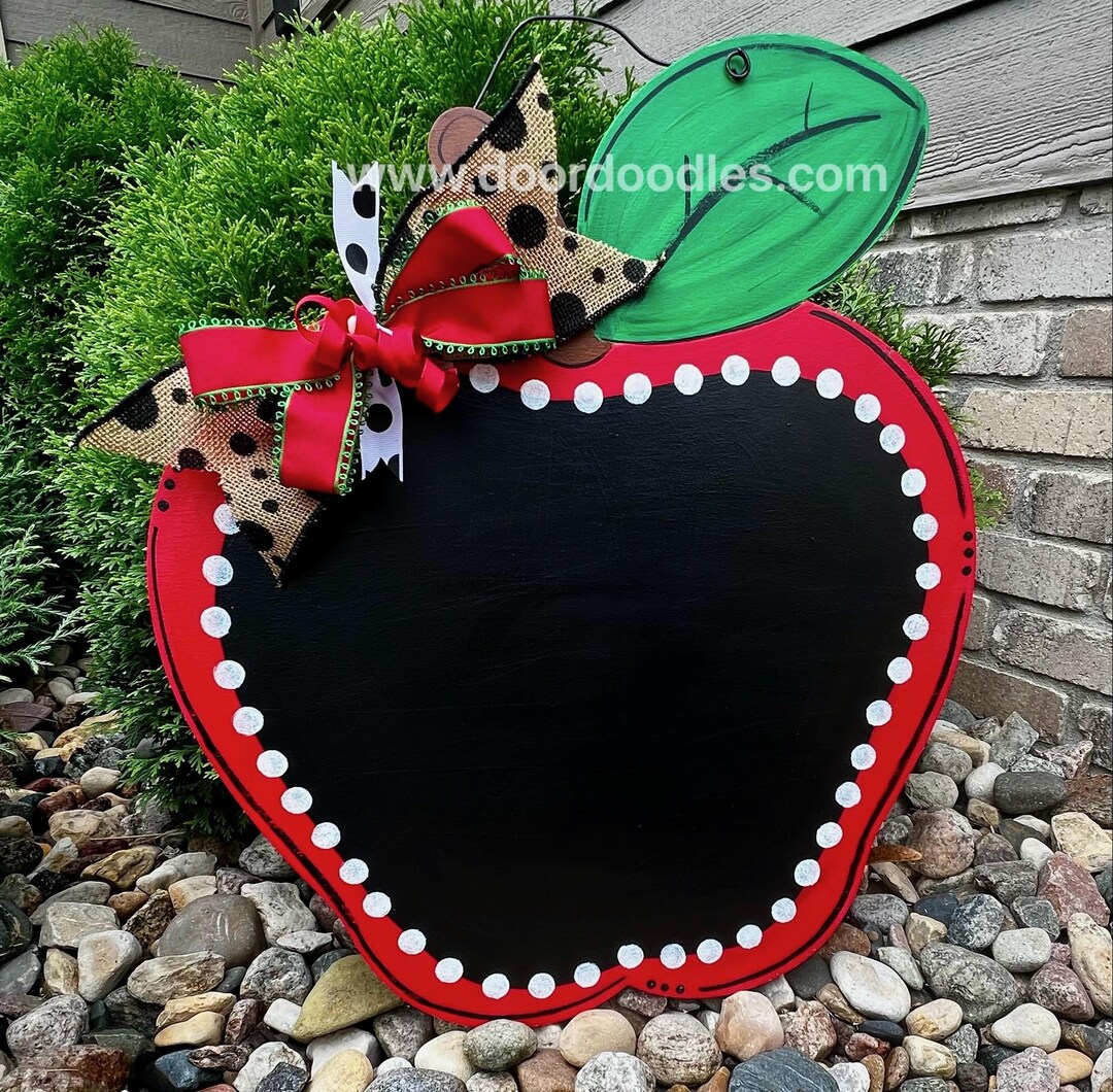 Apple Door Hanger With Chalkboard Door Hanger - Etsy