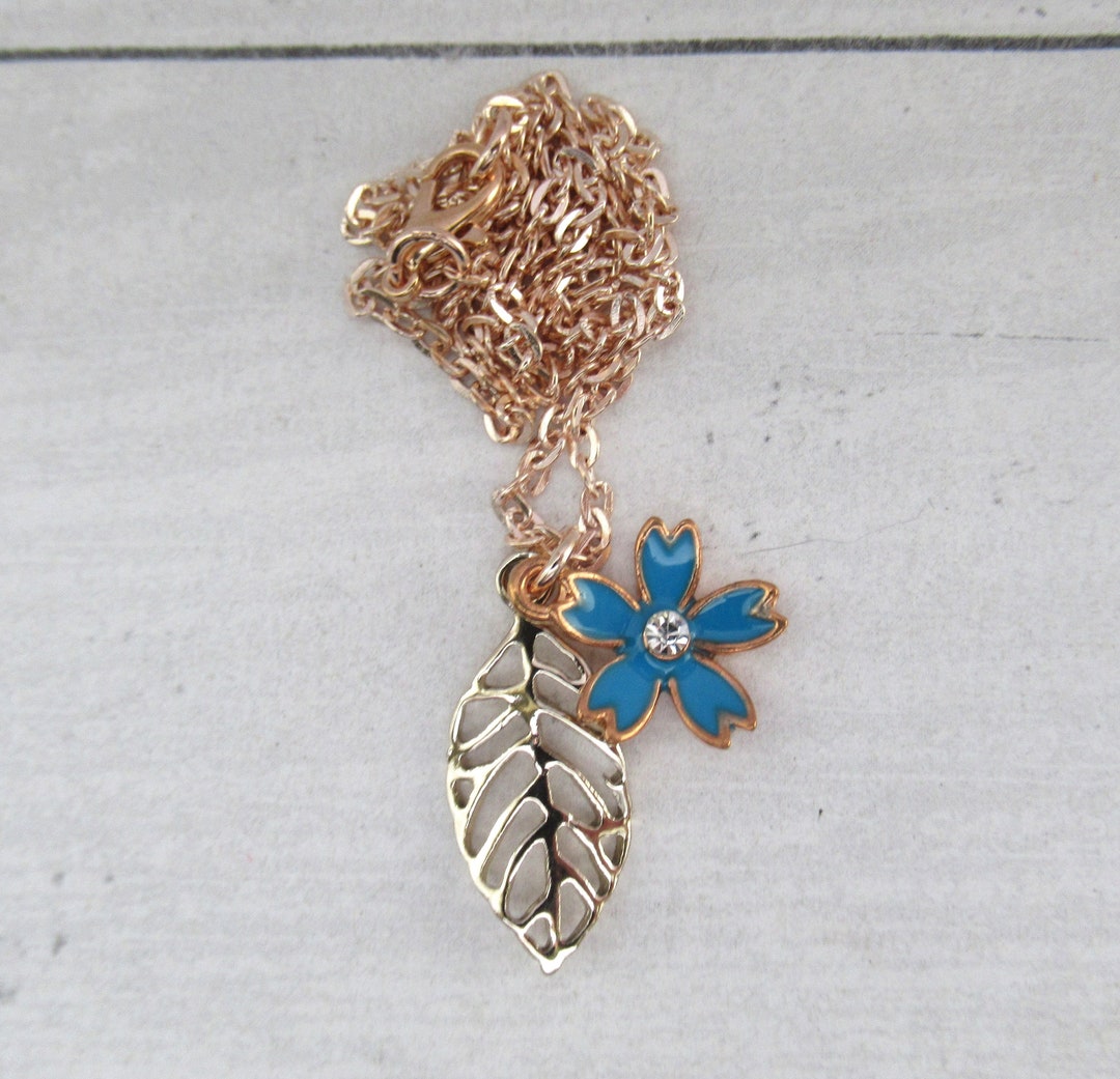 Outlander Forget-me-not Claire Fraser Standing Stones Pendant Necklace ...