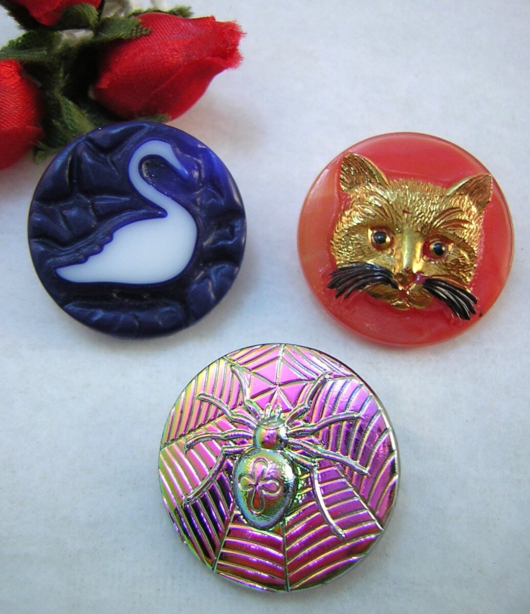 3 Glass Animal Buttons, Great Finishes, Orange Moonglow Cat, White ...