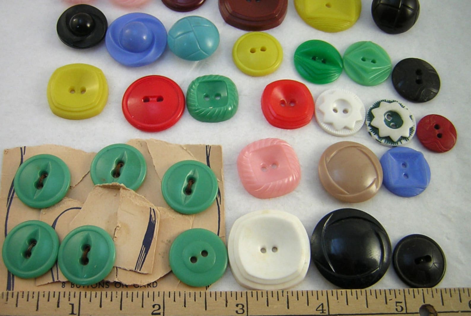 32 Colt Buttons, Colorful, Hour-glass Shanks, Sew-thru, Vintage Amino ...