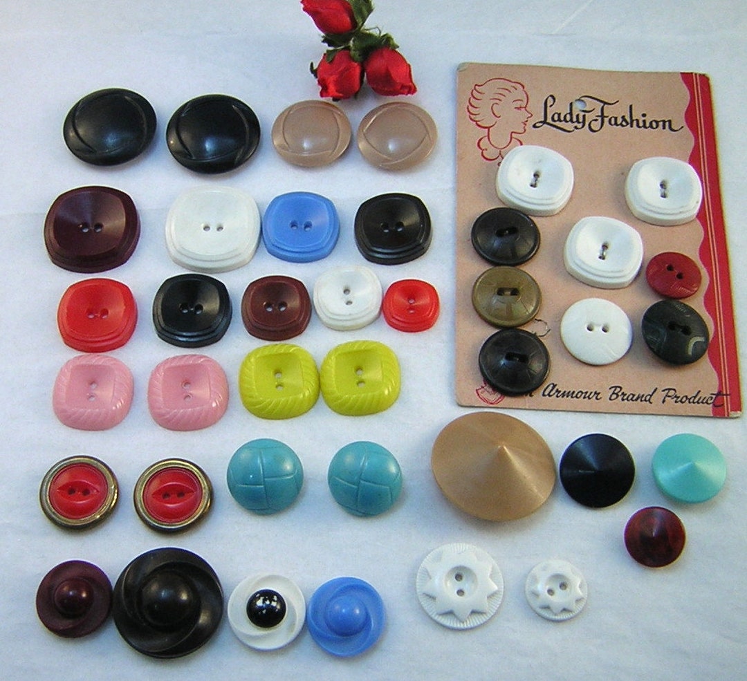 40 Colt Firearms Buttons, Coltrock, Amino Resin Vintage Collector ...